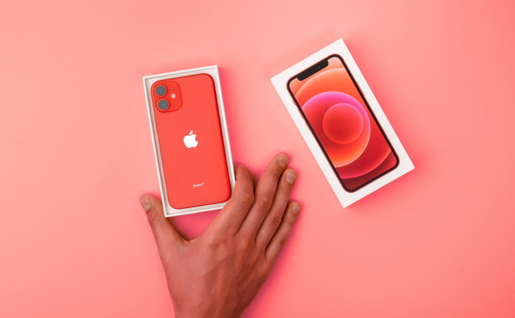 iPhone 12 Colours 🎨 Find the Best One for You (2026)